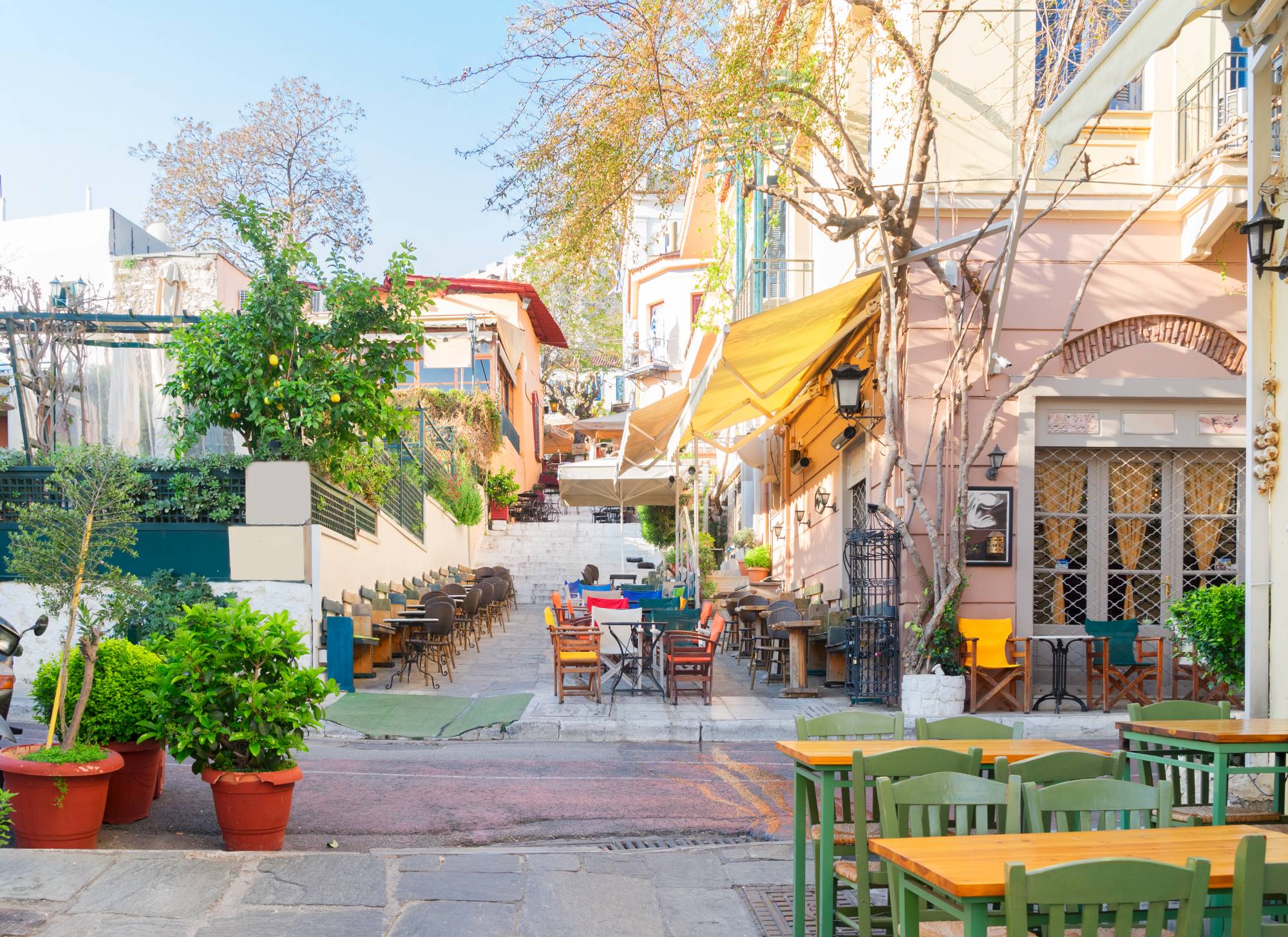 Is Athens Safe to Travel to? The Ultimate Guide - Spasso